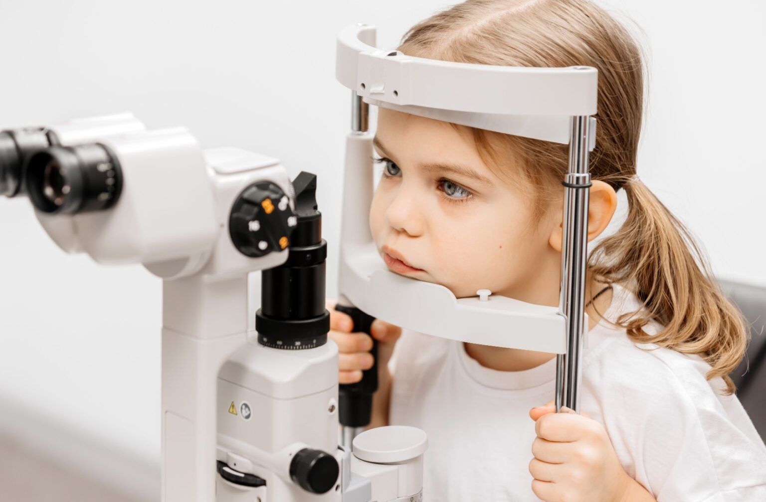 Does Screen Time Affect Vision? What You Need to Know